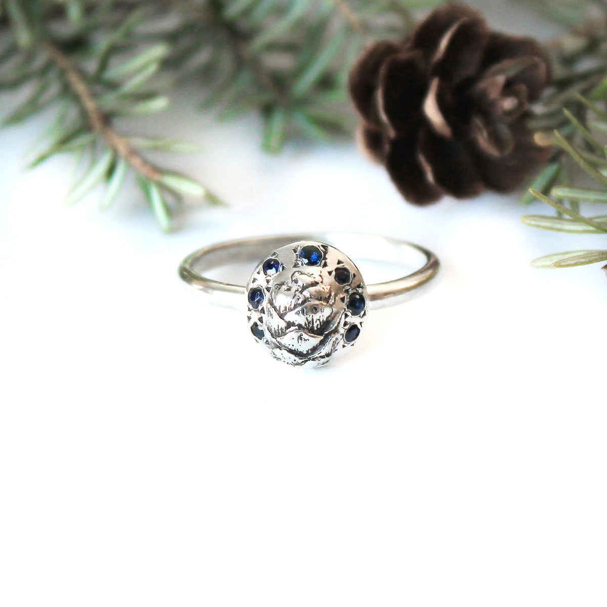 Sapphire Pine Cone Ring – Vermentos